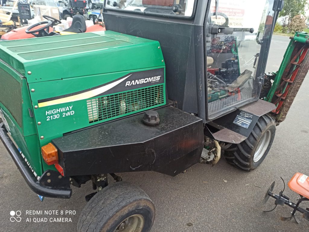 Tracteur Tondeuse Hélicoïdal Frontal Ransomes Highway 2130 2wd occasion ...